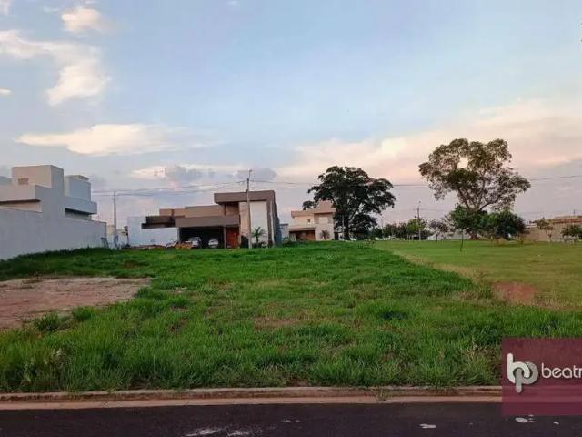 Terreno em Condomínio para Venda em São José do Rio Preto/SP Village Provence