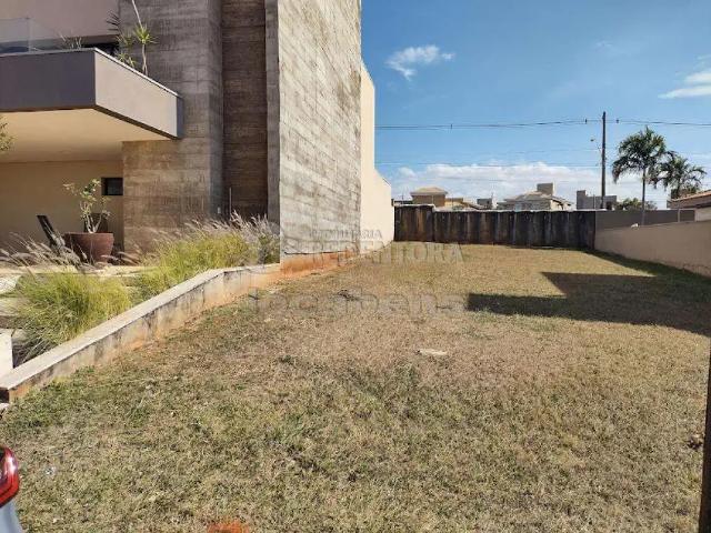 Terreno em Condomínio para Venda em São José do Rio Preto/SP Condomínio Vilage La Montagne