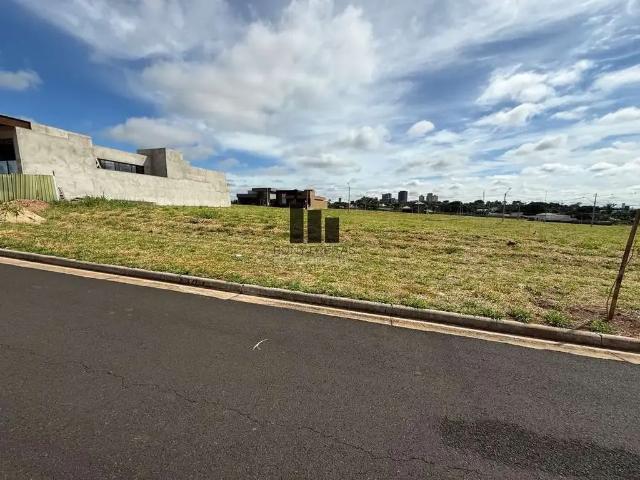 Terreno em Condomínio para Venda em São José do Rio Preto/SP Jardim Vitagliano