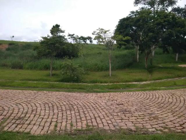 Terreno em Condomínio para Venda em São José dos Campos/SP Condomínio Espelho D'água