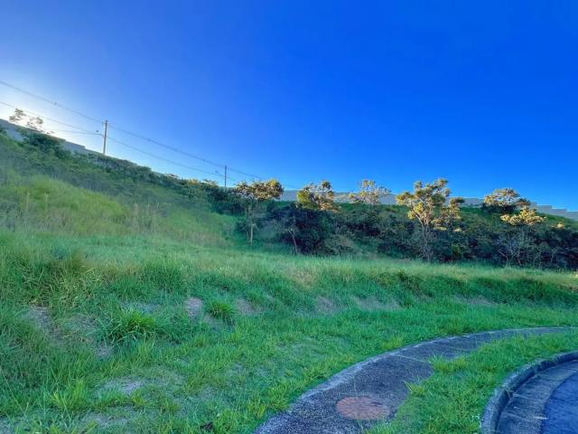 Terreno em Condomínio para Venda em São José dos Campos/SP Condomínio Recanto da Baronesa