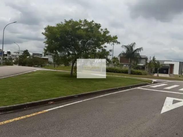Terreno em Condomínio para Venda em São José dos Campos/SP Condomínio Residencial Alphaville II