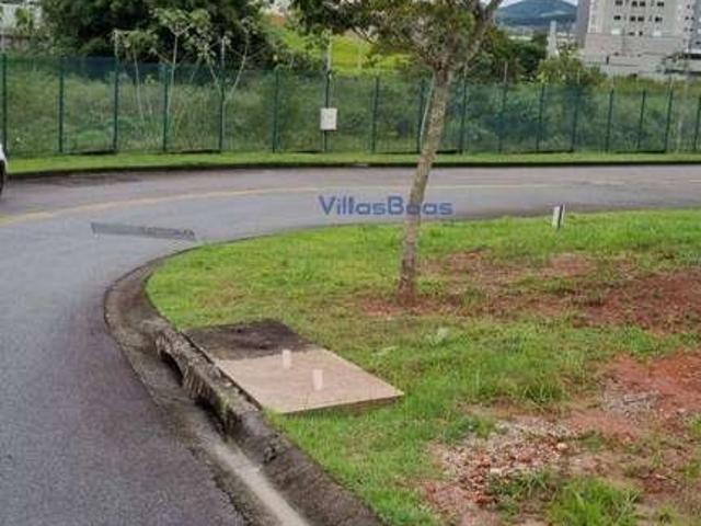 Terreno em Condomínio para Venda em São José dos Campos/SP Condomínio Residencial Colinas do Paratehy