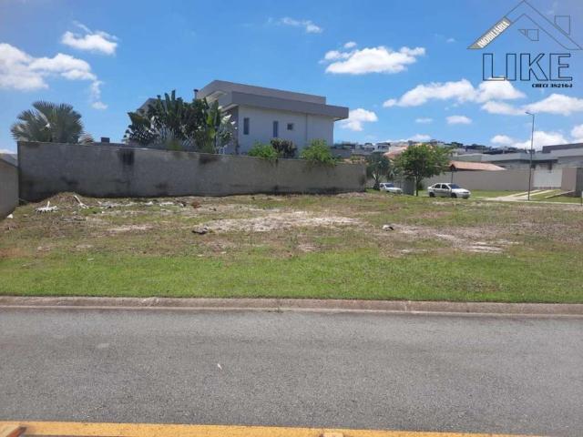 Terreno em Condomínio para Venda em São José dos Campos/SP Condomínio Residencial Colinas do Paratehy