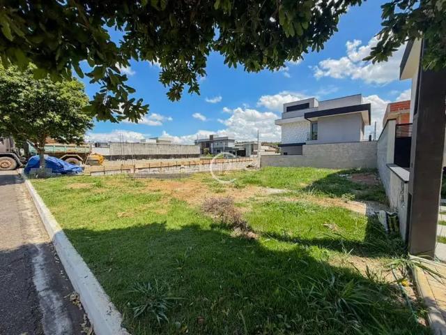 Terreno em Condomínio para Venda em São José dos Campos/SP Condomínio Residencial Floresta