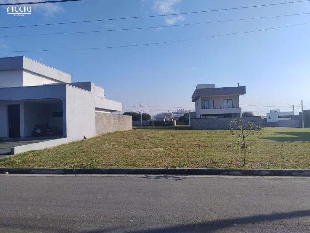 Terreno em Condomínio para Venda em São José dos Campos/SP Eugênio de Mello