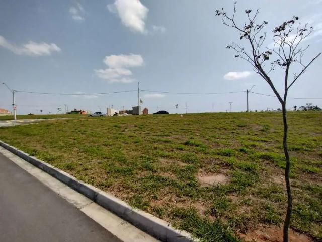 Terreno em Condomínio para Venda em São José dos Campos/SP Jardim das Flores