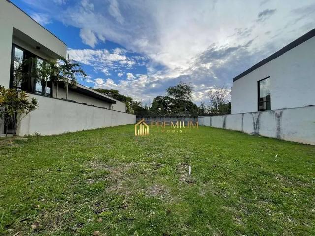 Terreno em Condomínio para Venda em São José dos Campos/SP Jardim do Golfe