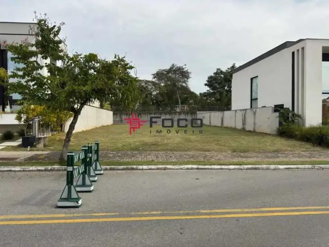 Terreno em Condomínio para Venda em São José dos Campos/SP Jardim do Golfe