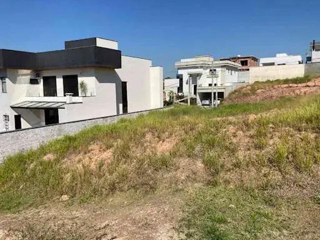 Terreno em Condomínio para Venda em São José dos Campos/SP Loteamento Verana