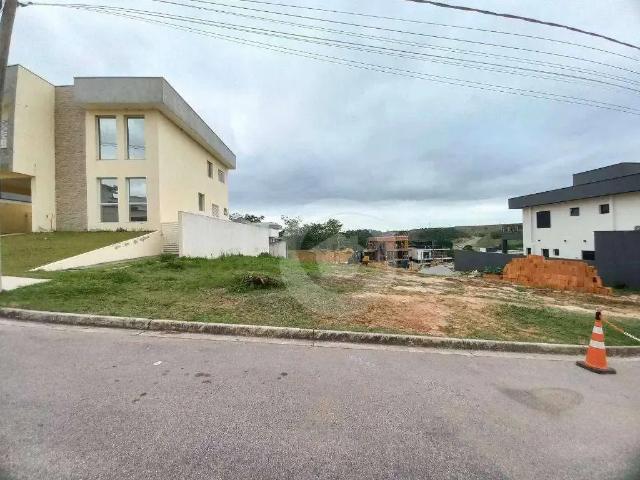 Terreno em Condomínio para Venda em São José dos Campos/SP Loteamento Verana
