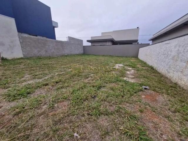 Terreno em Condomínio para Venda em São José dos Campos/SP Loteamento Floresta