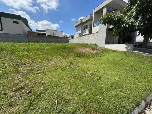 Terreno em Condomínio para Venda em São José dos Campos/SP Loteamento Floresta