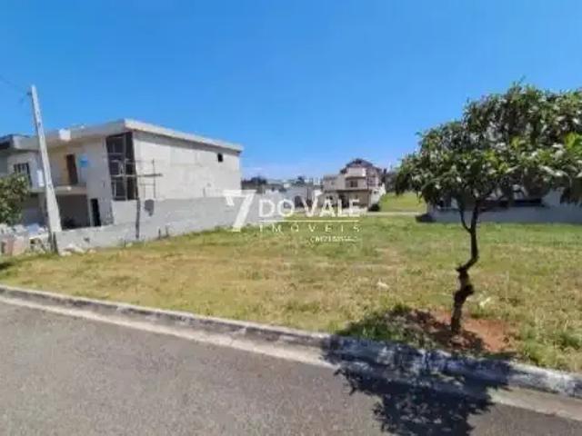 Terreno em Condomínio para Venda em São José dos Campos/SP Loteamento Floresta