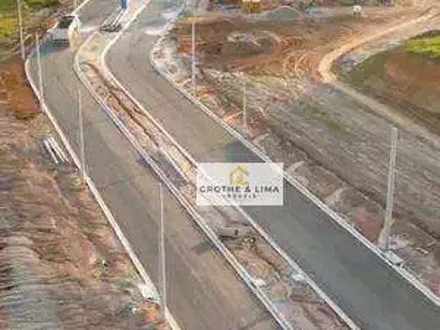 Terreno em Condomínio para Venda em São José dos Campos/SP Residencial Cambui