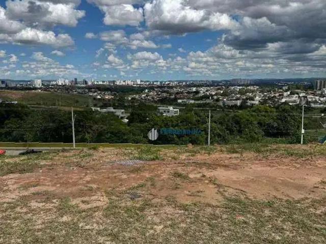 Terreno em Condomínio para Venda em São José dos Campos/SP Urbanova