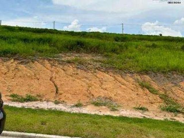 Terreno em Condomínio para Venda em São José dos Campos/SP Urbanova