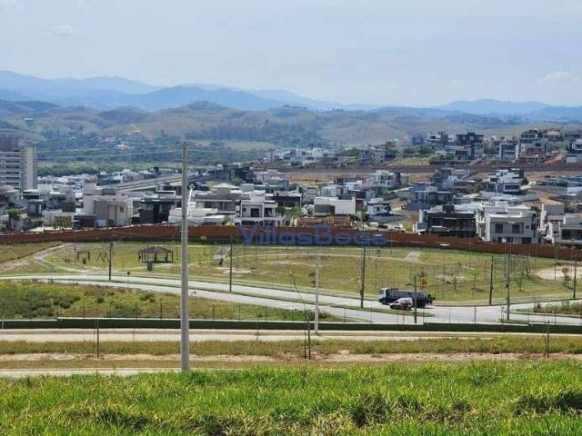 Terreno em Condomínio para Venda em São José dos Campos/SP Urbanova