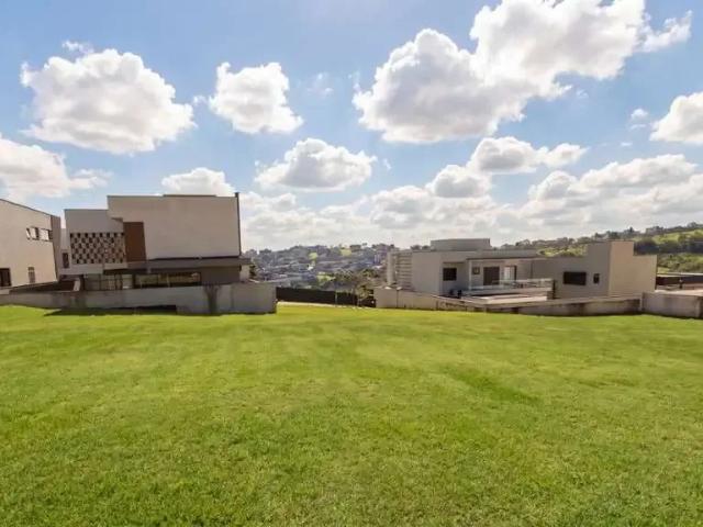 Terreno em Condomínio para Venda em São José dos Campos/SP Urbanova