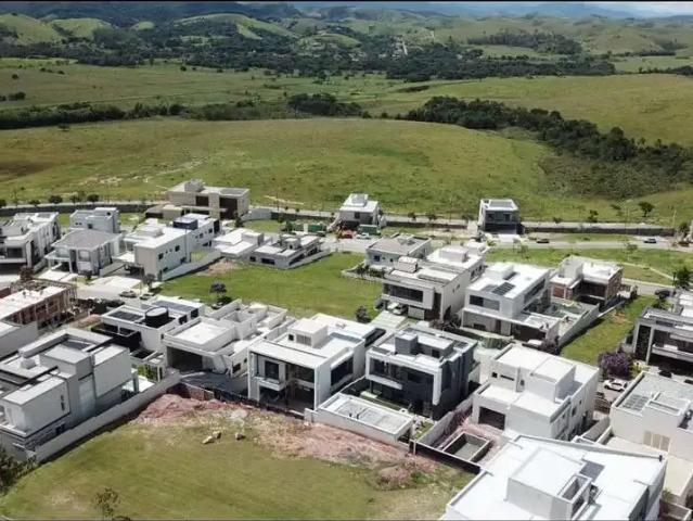 Terreno em Condomínio para Venda em São José dos Campos/SP Urbanova