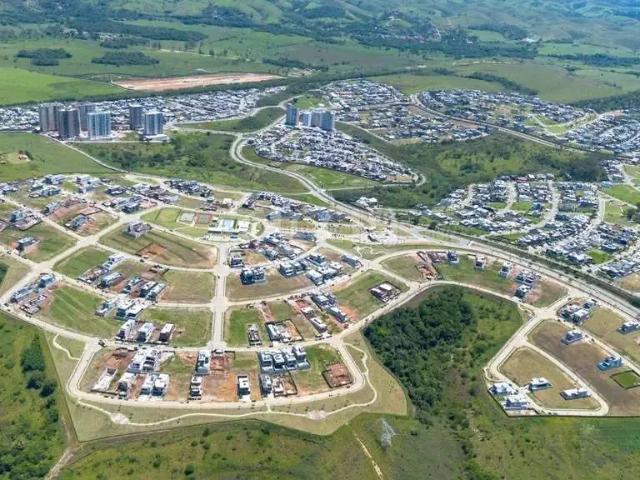 Terreno em Condomínio para Venda em São José dos Campos/SP Urbanova