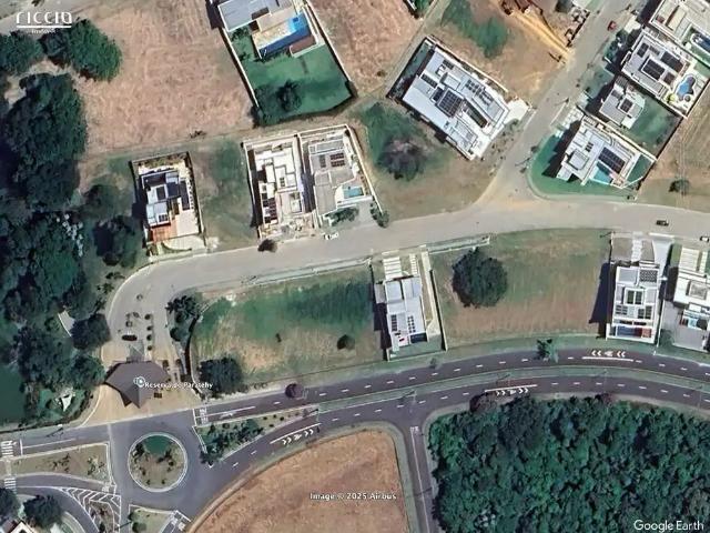 Terreno em Condomínio para Venda em São José dos Campos/SP Urbanova