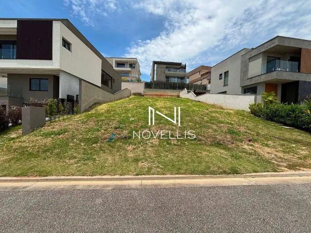 Terreno em Condomínio para Venda em São José dos Campos/SP Urbanova
