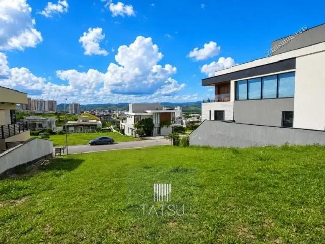 Terreno em Condomínio para Venda em São José dos Campos/SP Urbanova