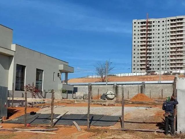 Terreno em Condomínio para Venda em São José dos Campos/SP Urbanova