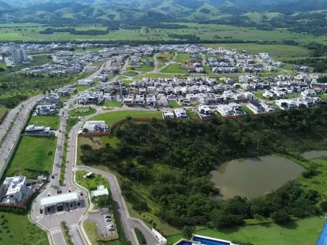 Terreno em Condomínio para Venda em São José dos Campos/SP Urbanova