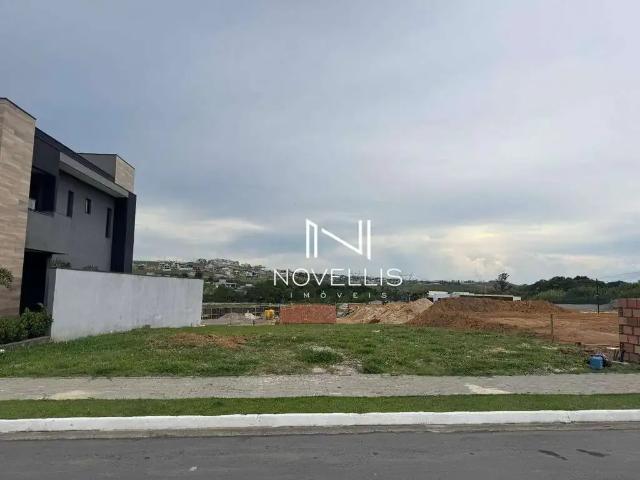 Terreno em Condomínio para Venda em São José dos Campos/SP Urbanova