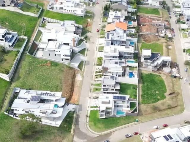 Terreno em Condomínio para Venda em São José dos Campos/SP Urbanova
