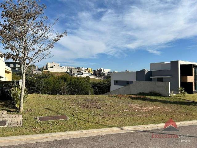 Terreno em Condomínio para Venda em São José dos Campos/SP Urbanova