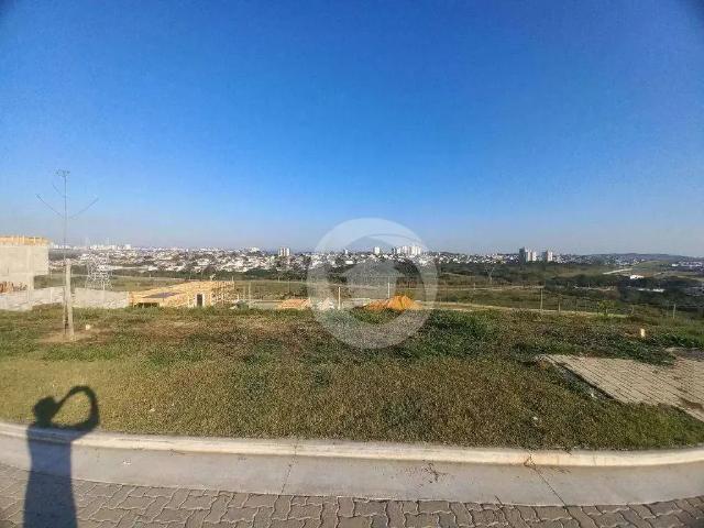Terreno em Condomínio para Venda em São José dos Campos/SP Urbanova