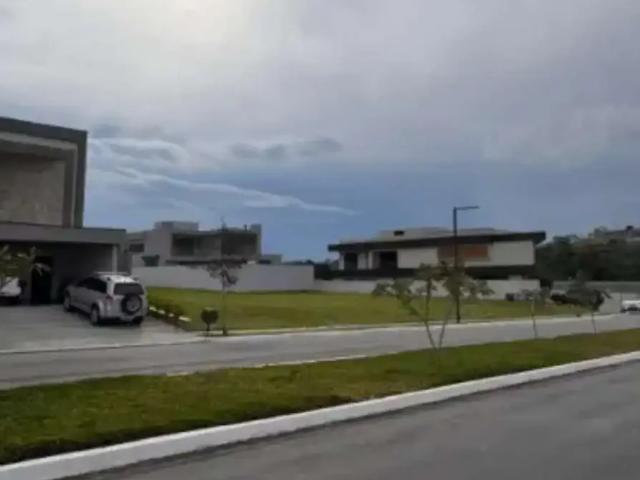 Terreno em Condomínio para Venda em São José dos Campos/SP Urbanova