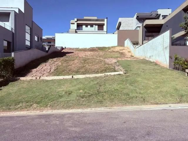 Terreno em Condomínio para Venda em São José dos Campos/SP Urbanova