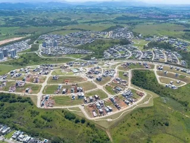 Terreno em Condomínio para Venda em São José dos Campos/SP Urbanova