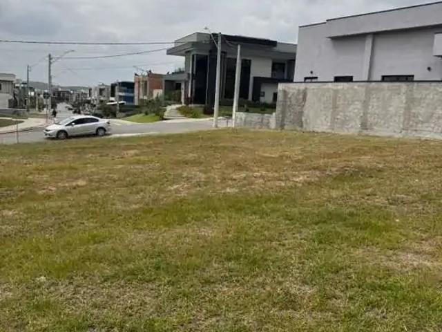 Terreno em Condomínio para Venda em São José dos Campos/SP Urbanova