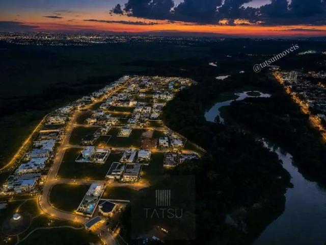 Terreno em Condomínio para Venda em São José dos Campos/SP Urbanova