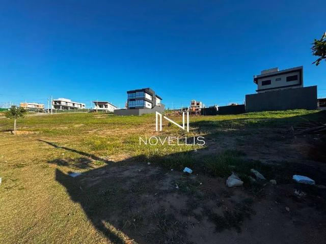 Terreno em Condomínio para Venda em São José dos Campos/SP Urbanova