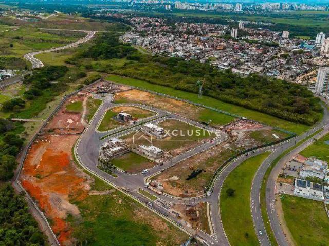 Terreno em Condomínio para Venda em São José dos Campos/SP Urbanova
