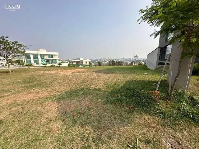 Terreno em Condomínio para Venda em São José dos Campos/SP Urbanova