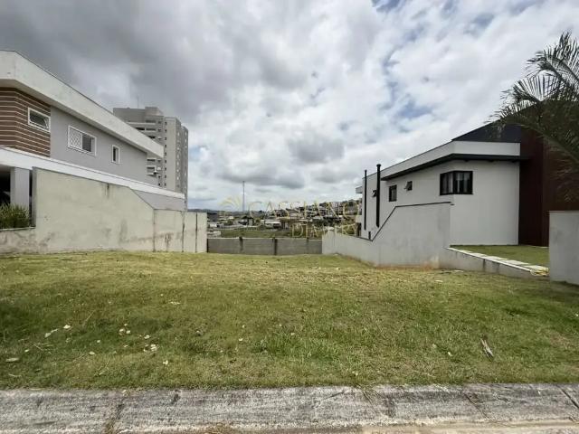 Terreno em Condomínio para Venda em São José dos Campos/SP Urbanova