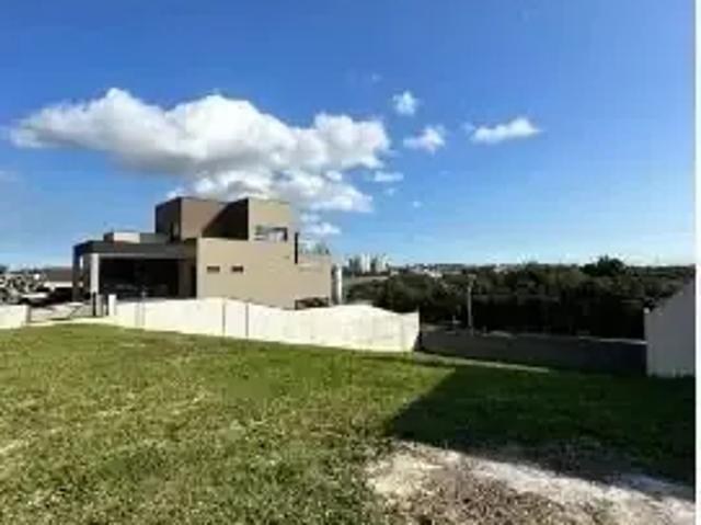 Terreno em Condomínio para Venda em São José dos Campos/SP Urbanova