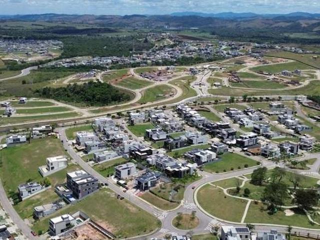 Terreno em Condomínio para Venda em São José dos Campos/SP Urbanova