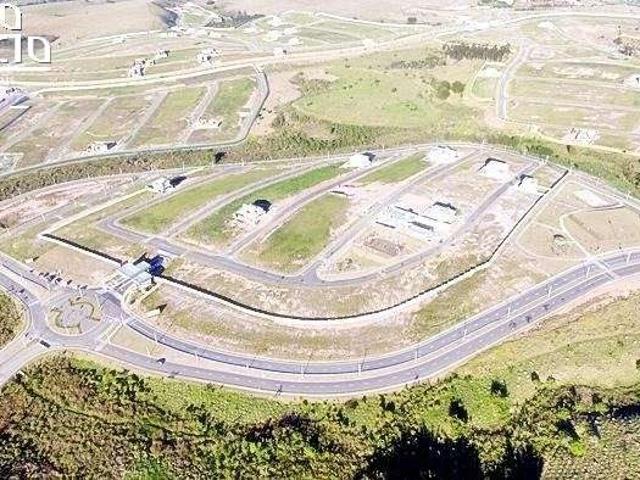 Terreno em Condomínio para Venda em São José dos Campos/SP Urbanova