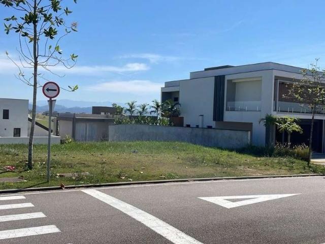 Terreno em Condomínio para Venda em São José dos Campos/SP Urbanova