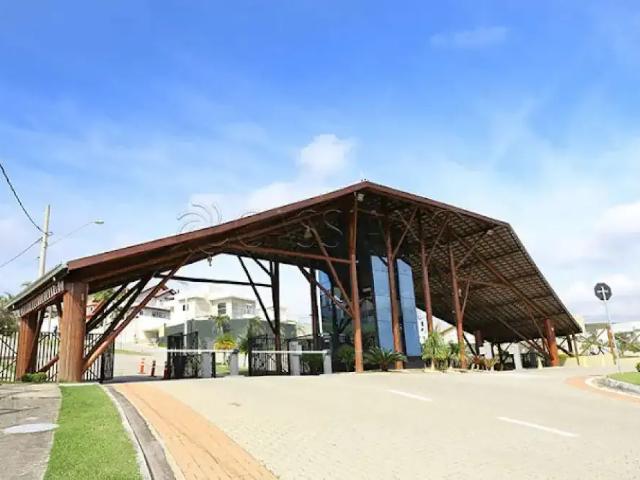 Terreno em Condomínio para Venda em São José dos Campos/SP Urbanova