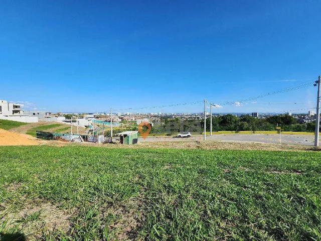 Terreno em Condomínio para Venda em São José dos Campos/SP Urbanova