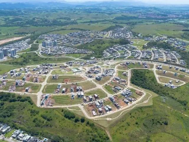 Terreno em Condomínio para Venda em São José dos Campos/SP Urbanova